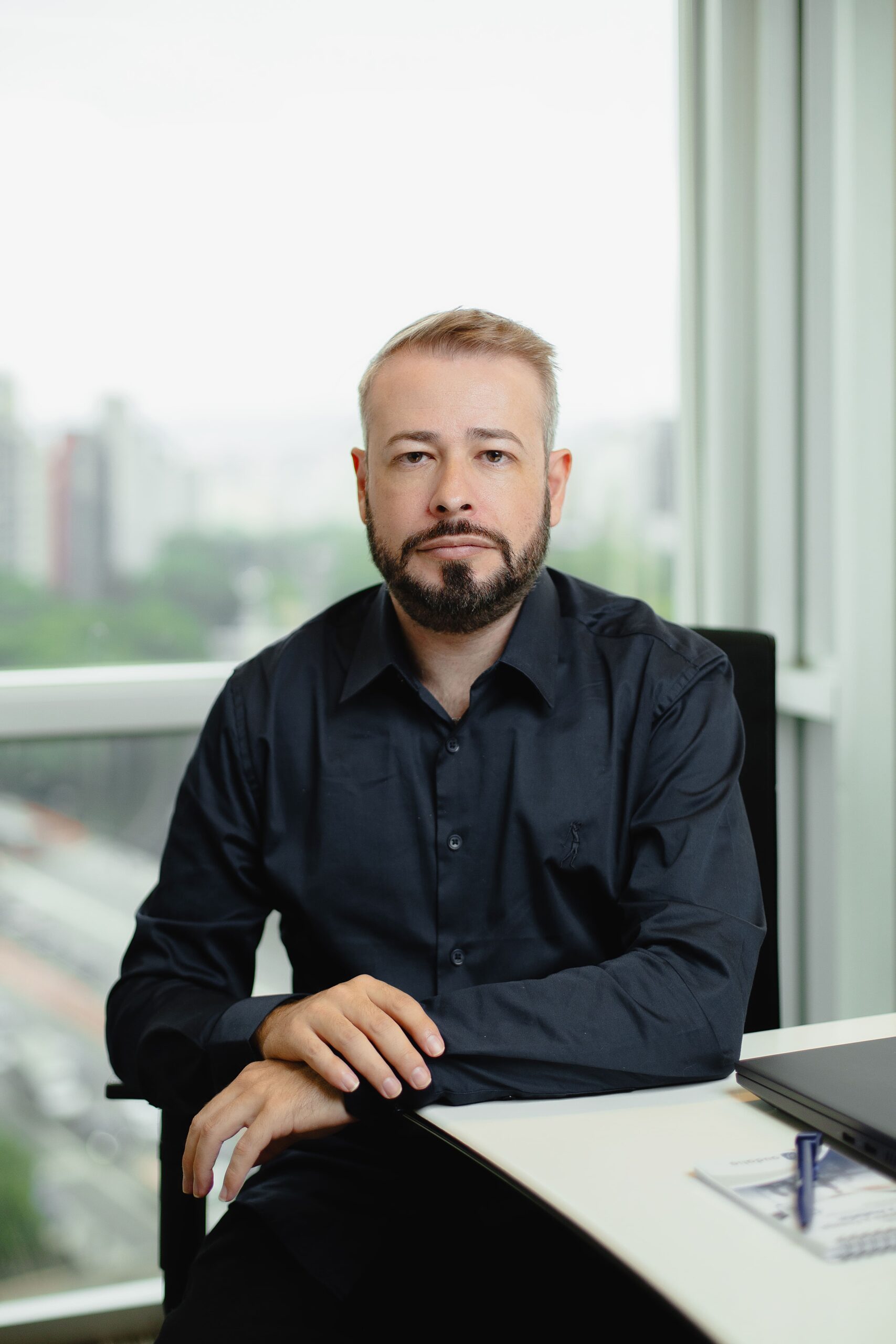 Fabio Ebner - Integrando Tecnologia e Processos de Trabalho